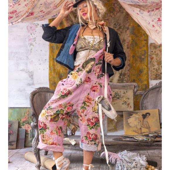 Magnolia Pearl | Pants & Jumpsuits | Magnolia Pearl Mother Mary Love ...